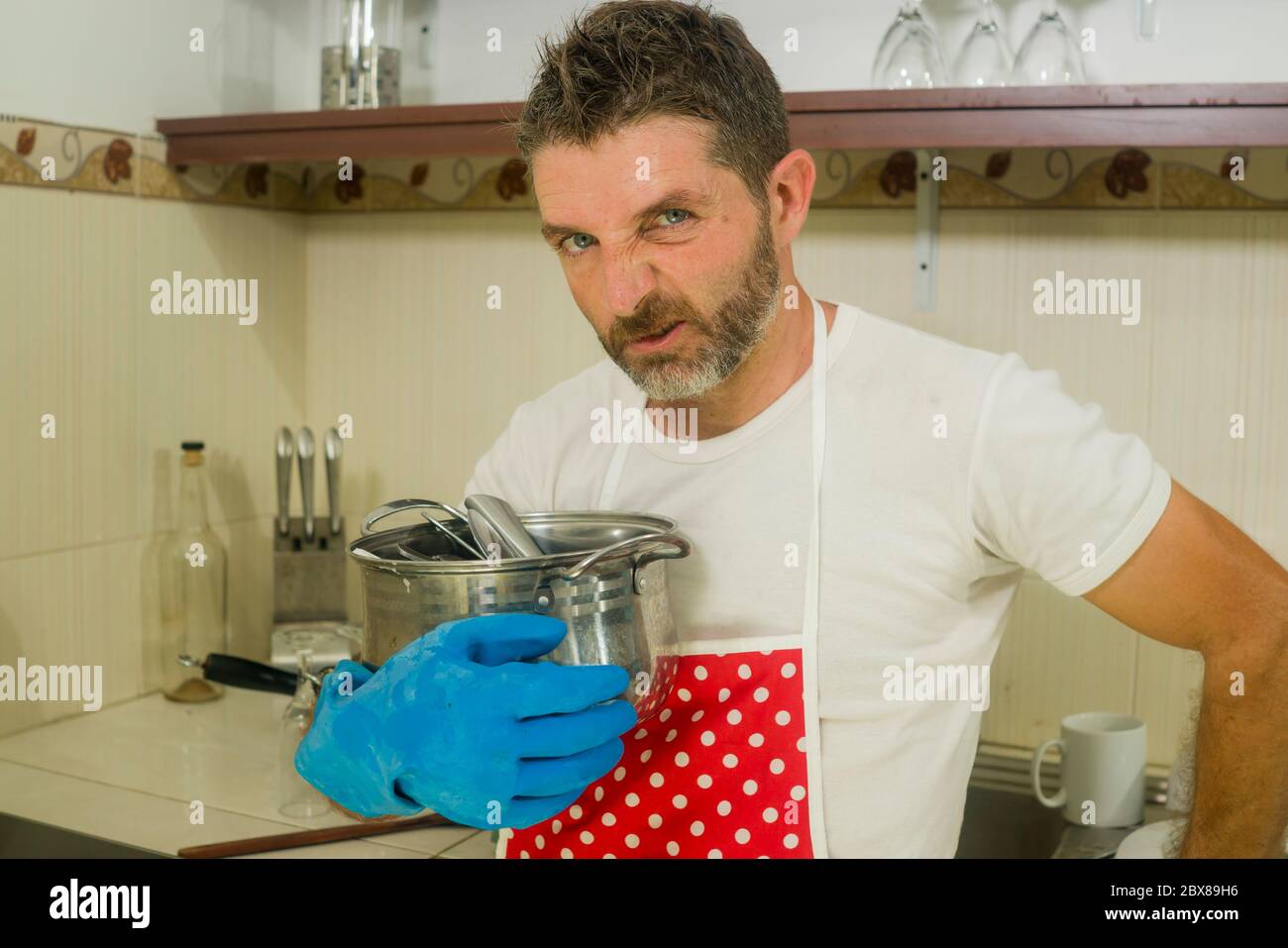 Kitchen man stress cook hi-res stock photography and images - Alamy
