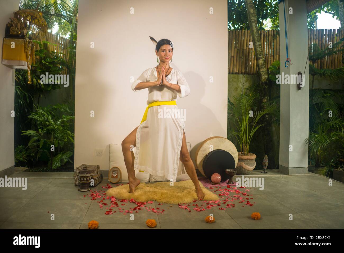 Asian traditional healing ritual dance - attractive and fit Korean ...