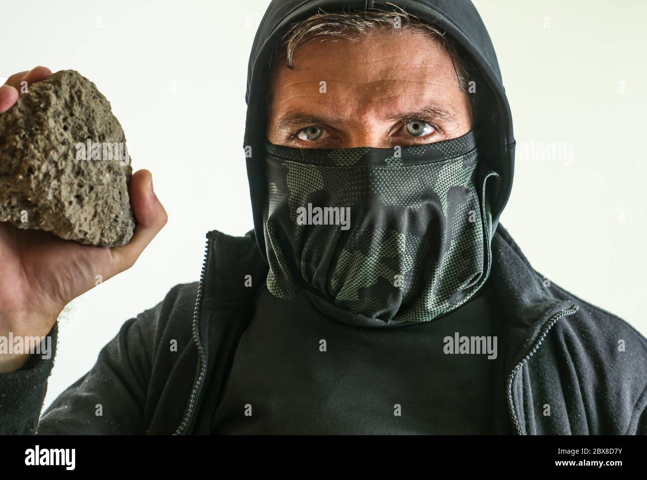 Ultra violent background hi-res stock photography and images - Alamy