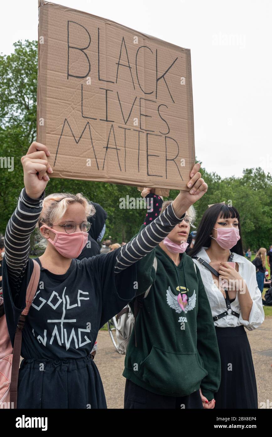 Black lifes matter hi-res stock photography and images - Alamy