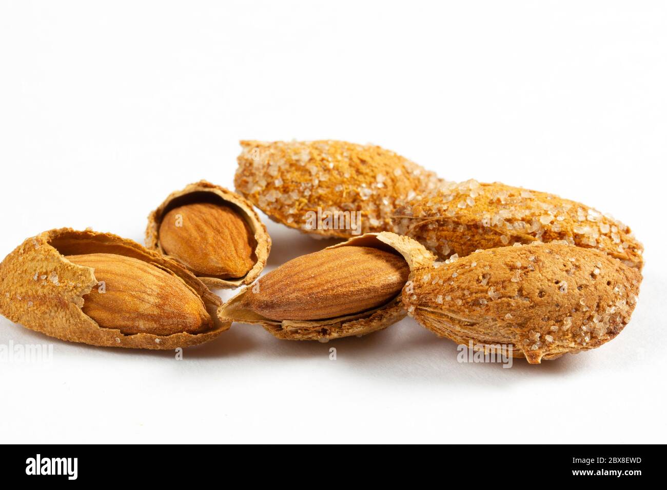 roasted, shelled and salted almonds Stock Photo - Alamy