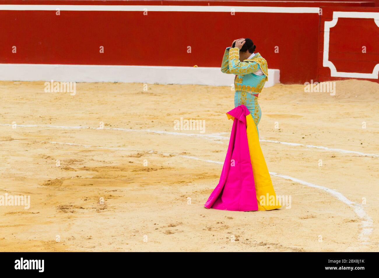 Bull goring bullfighter hi-res stock photography and images - Alamy