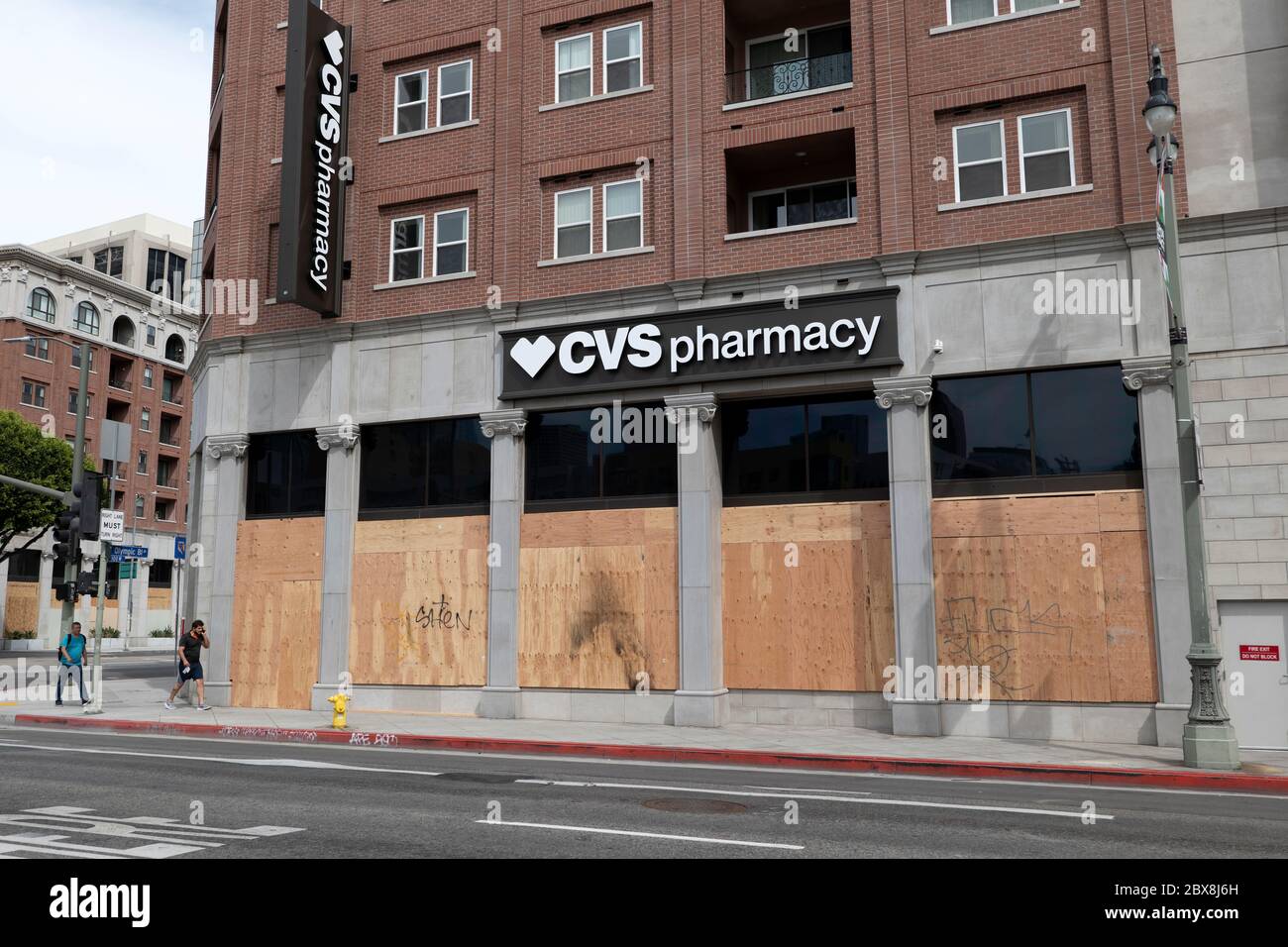 Los Angeles, CA/USA - June 1, 2020: CVS Pharmacy in downtown Los ...