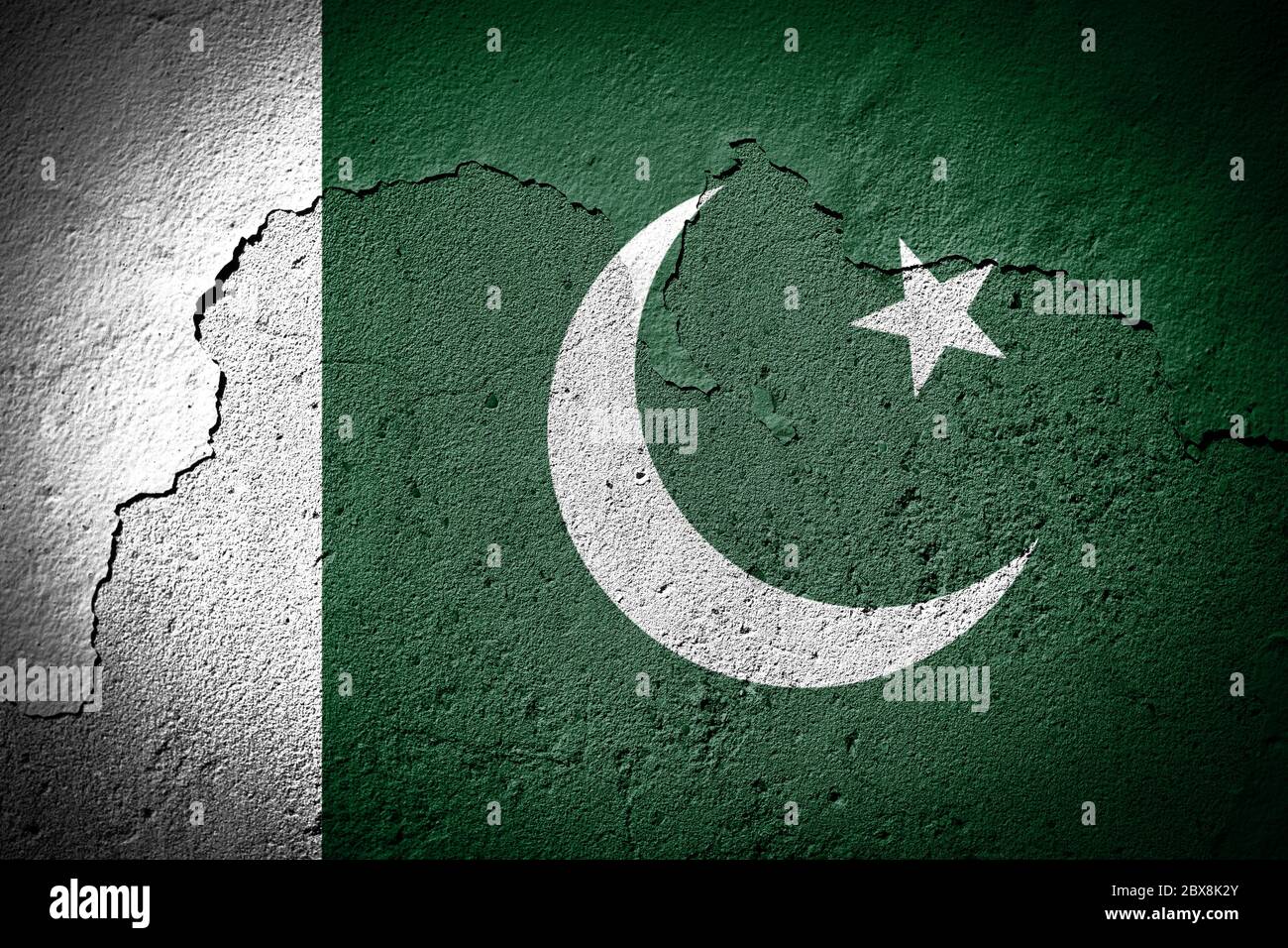 Painted flag pakistan hi-res stock photography and images - Alamy