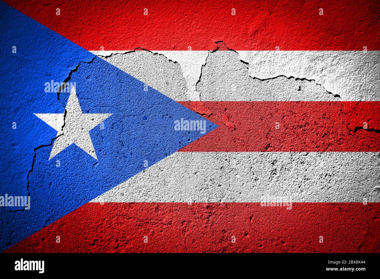 Puerto Rico flag painted on grungy cracked wall Stock Photo - Alamy