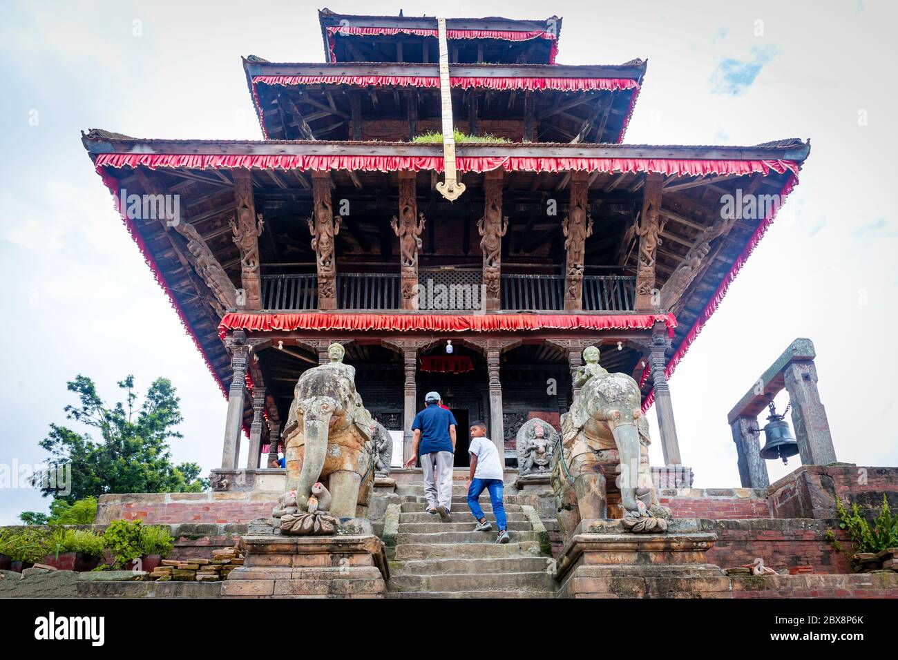 Kathmandu,Nepal - August 15,2019: Hindu Devotees at Uma Maheshwor ...