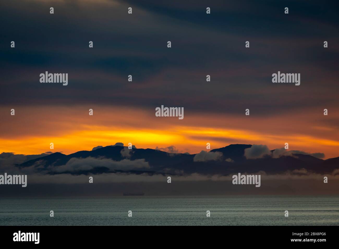Sunset over Cook Strait and South Island, from Titahi Bay, Wellington ...