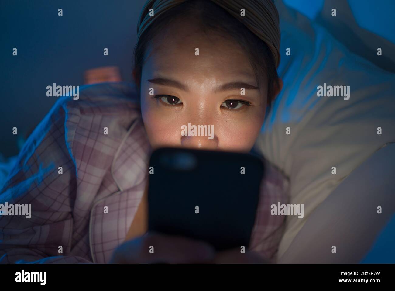 Lady mesmerized hi-res stock photography and images - Alamy