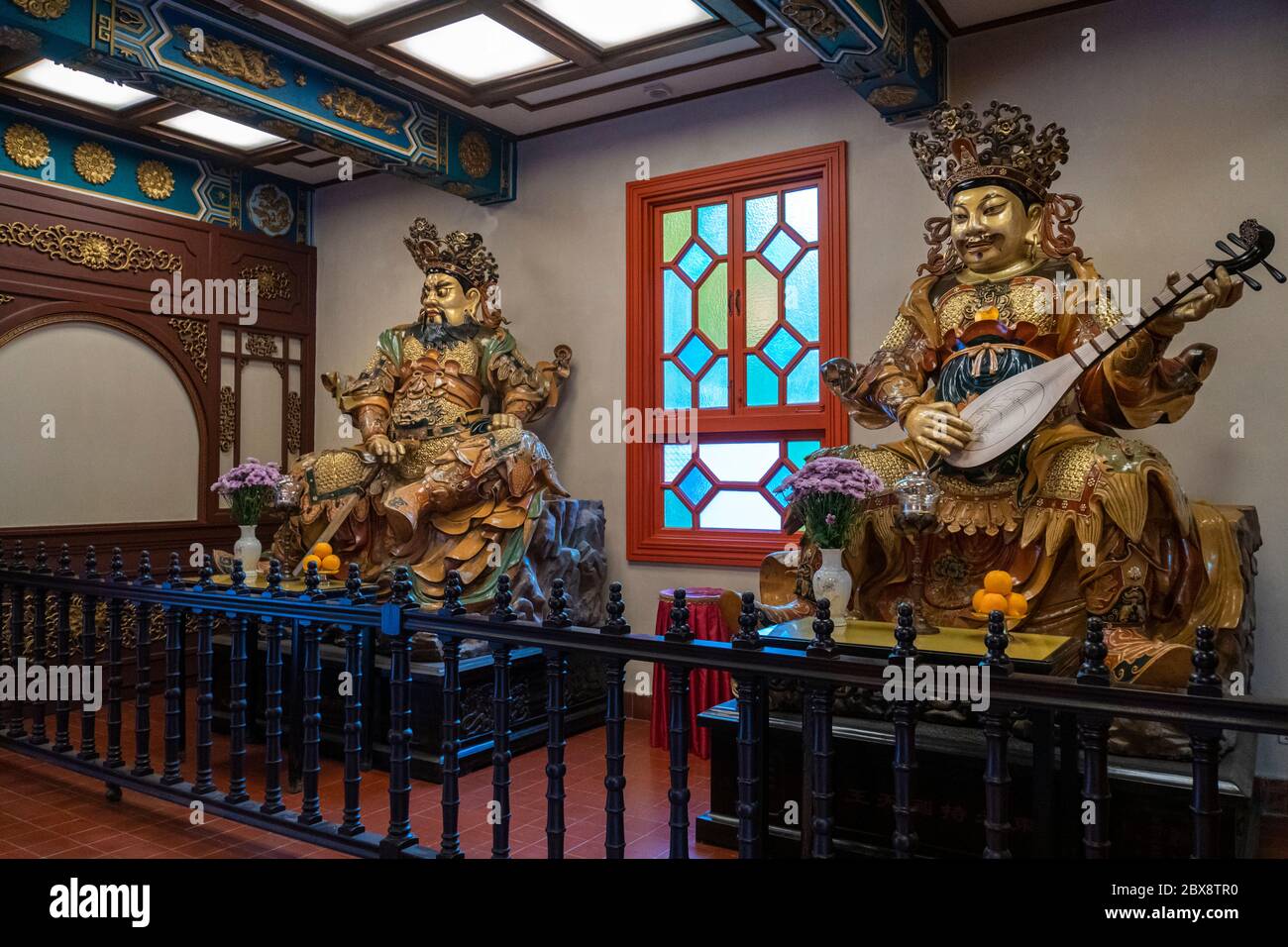 Buddhist statues po lin monastery hi-res stock photography and images ...