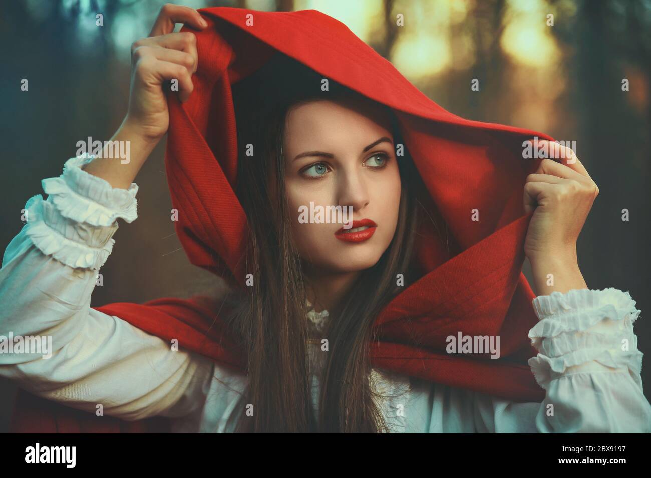 Little red riding hood in hi-res stock photography and images - Alamy