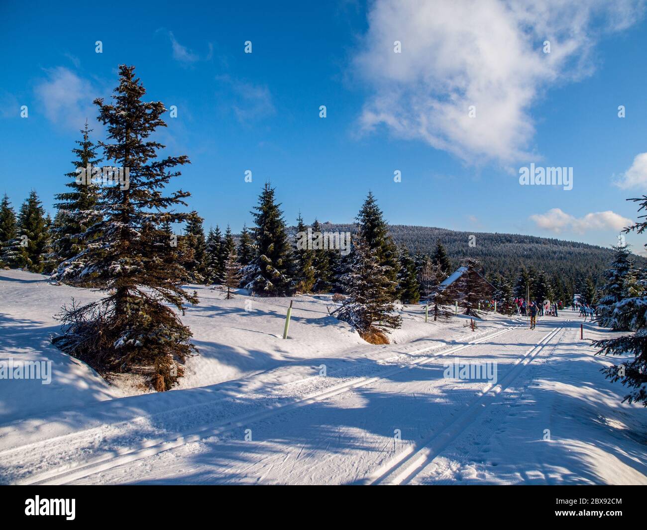 Cool snow hi-res stock photography and images - Alamy