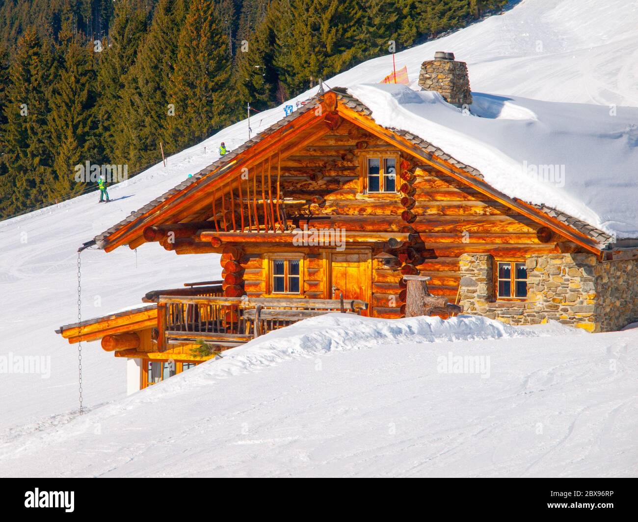 Traditional wooden alpine house hi-res stock photography and images - Alamy