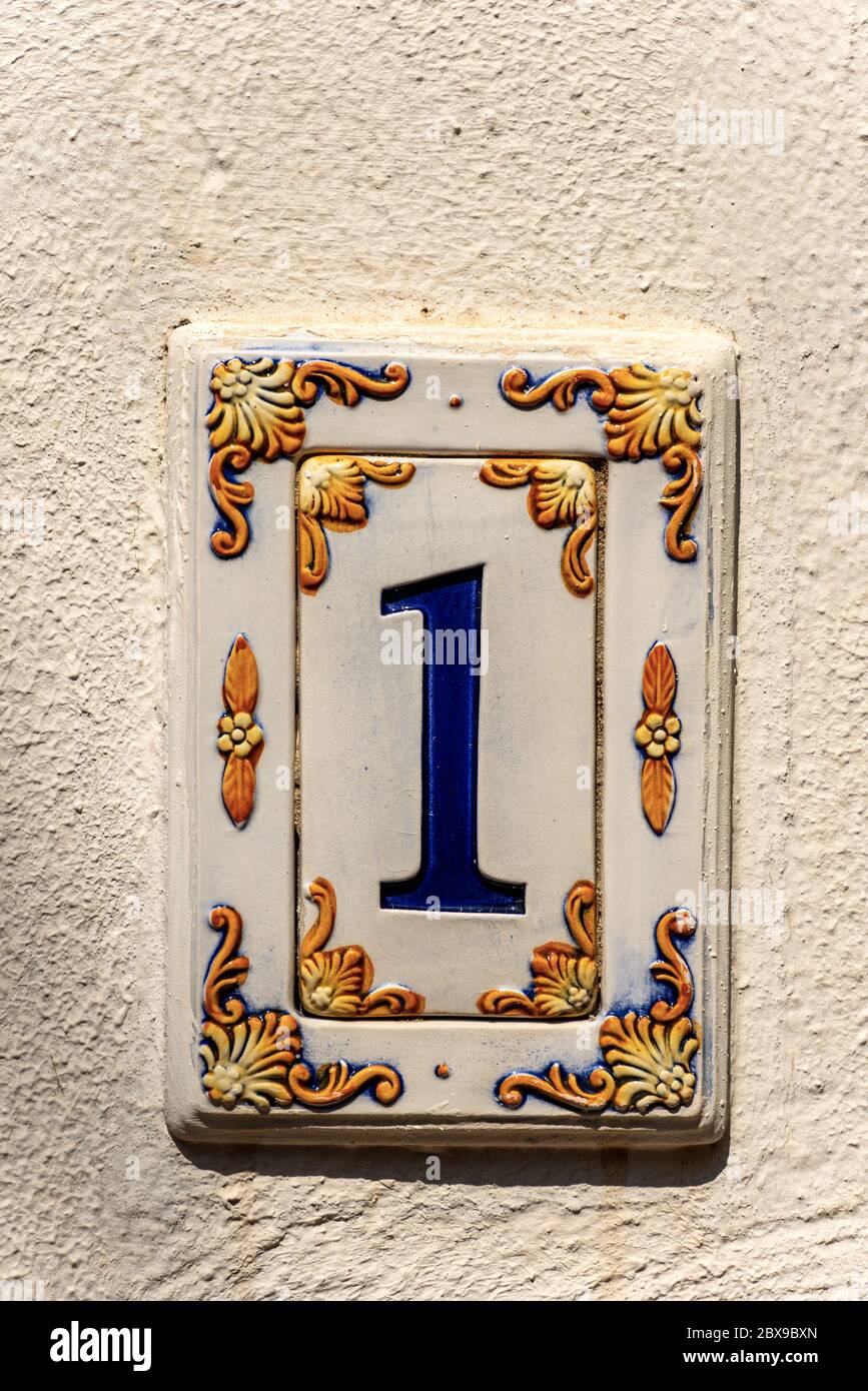 Ceramic house number italy hi-res stock photography and images - Alamy