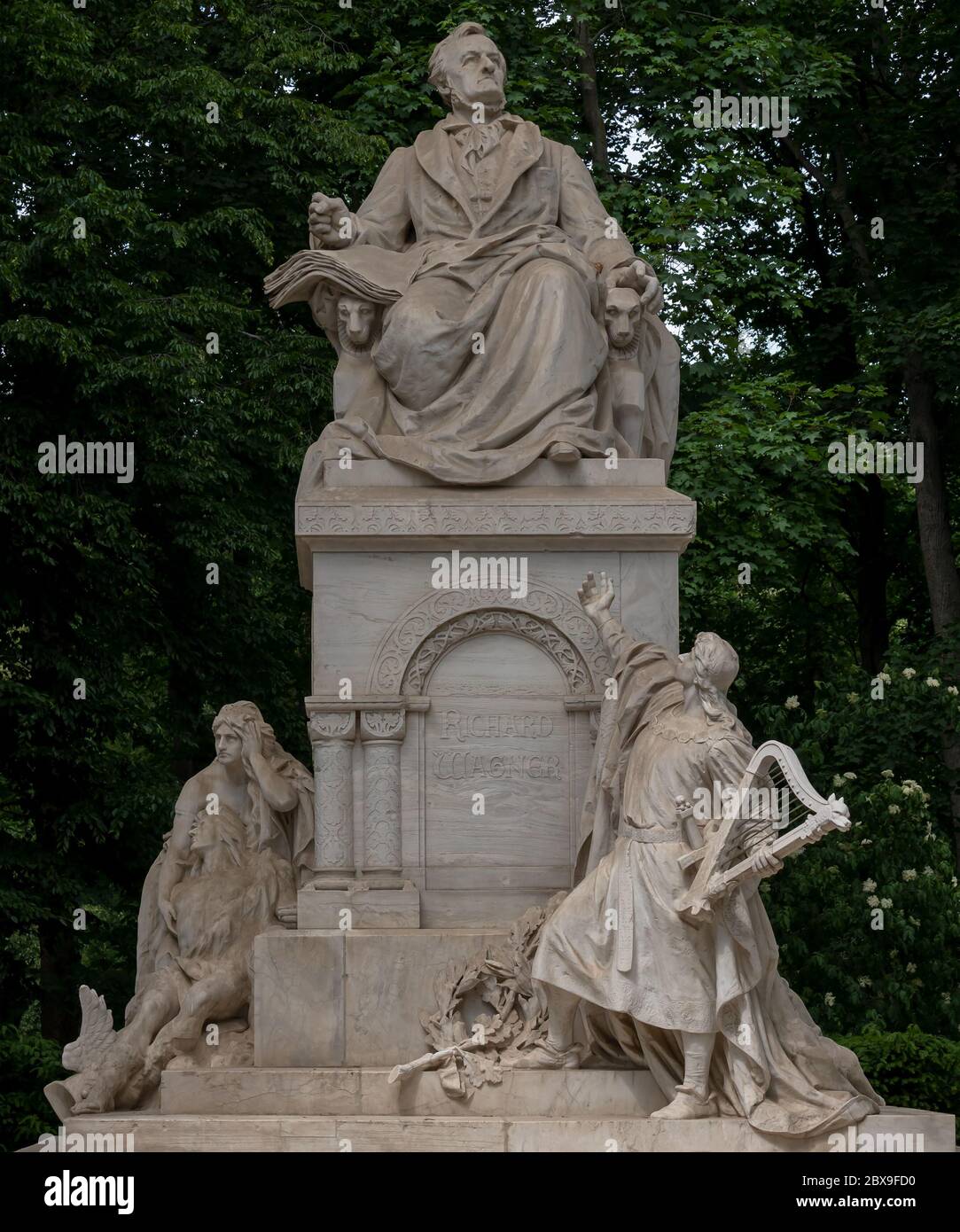 Richard Wagner Monument High Resolution Stock Photography and Images ...