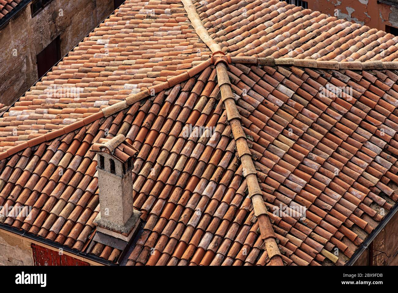 Clay made roof tile hi-res stock photography and images - Alamy