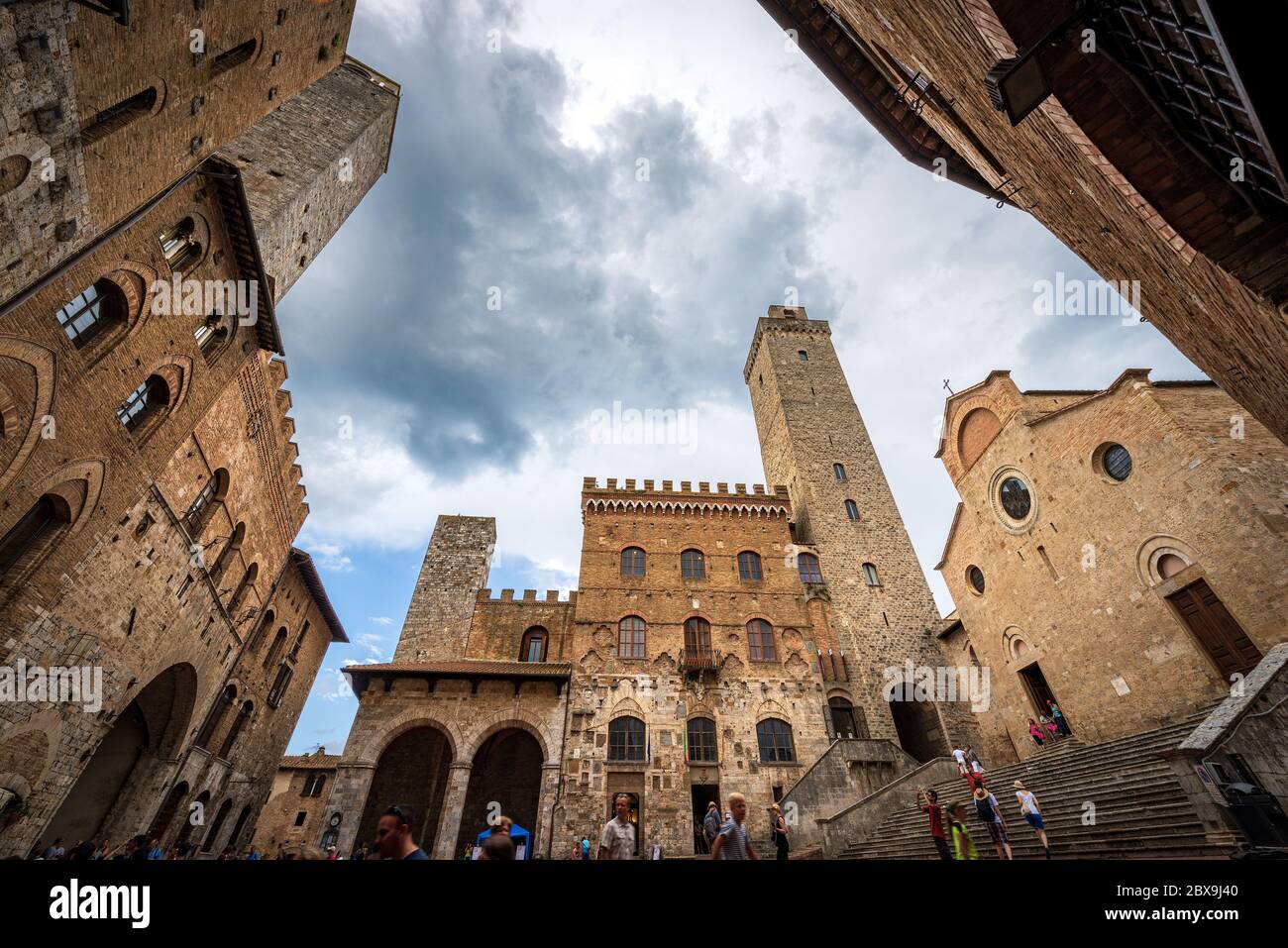 Town hall san gimignano hi-res stock photography and images - Alamy