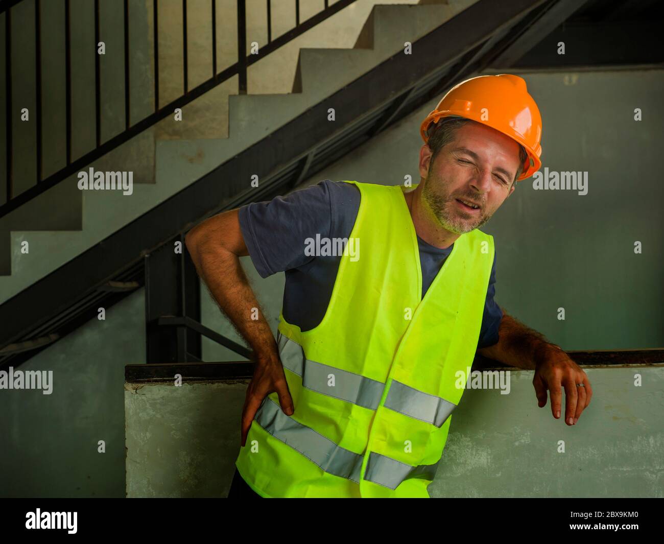 Exhausted construction worker hi-res stock photography and images - Alamy