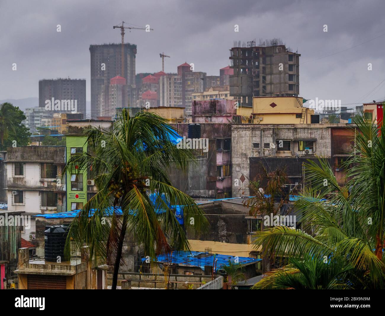 Building cluster hi-res stock photography and images - Alamy