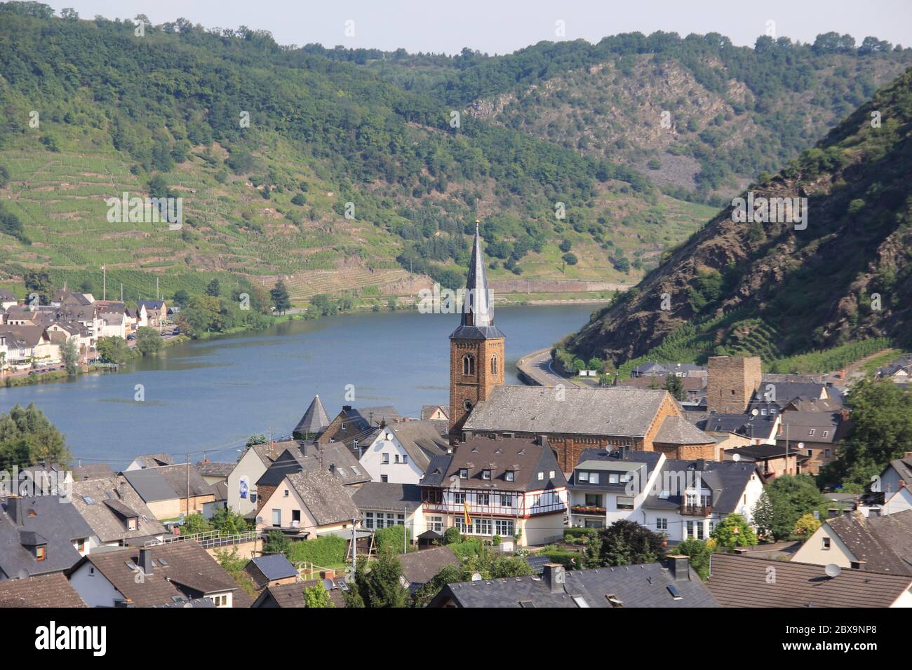 The ruins of Thurant Castle in Germany Stock Photo - Alamy