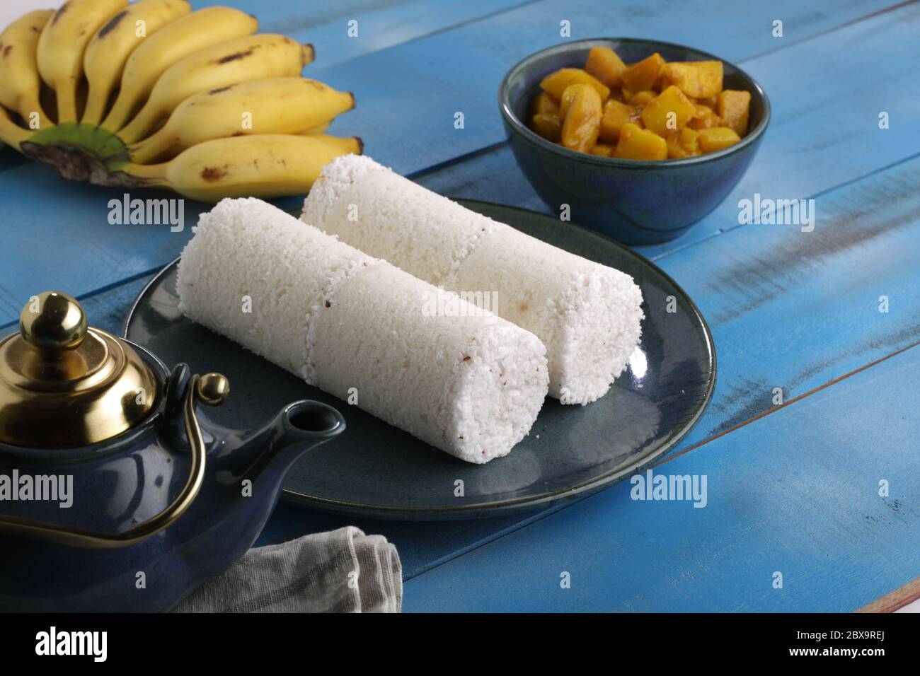 PUTTU / WHITE RICE PITTU -Kerala special breakfast items made using ...