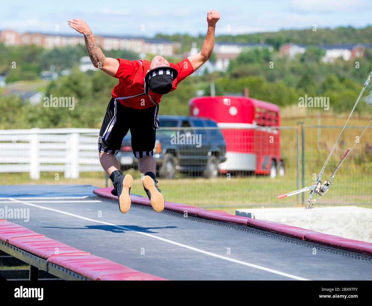 Long jump athlete man hi-res stock photography and images - Alamy