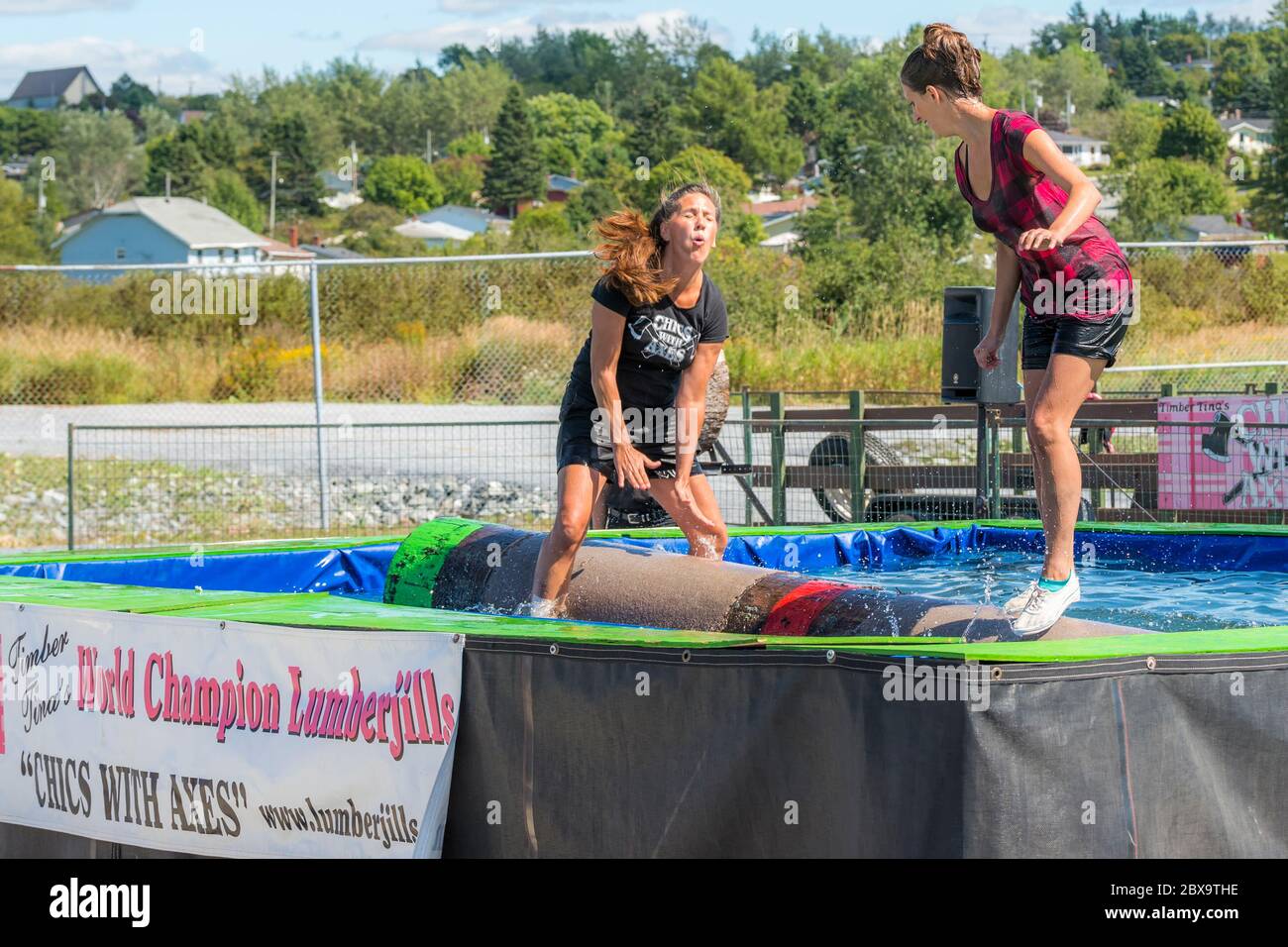 Logging skill hi-res stock photography and images - Alamy