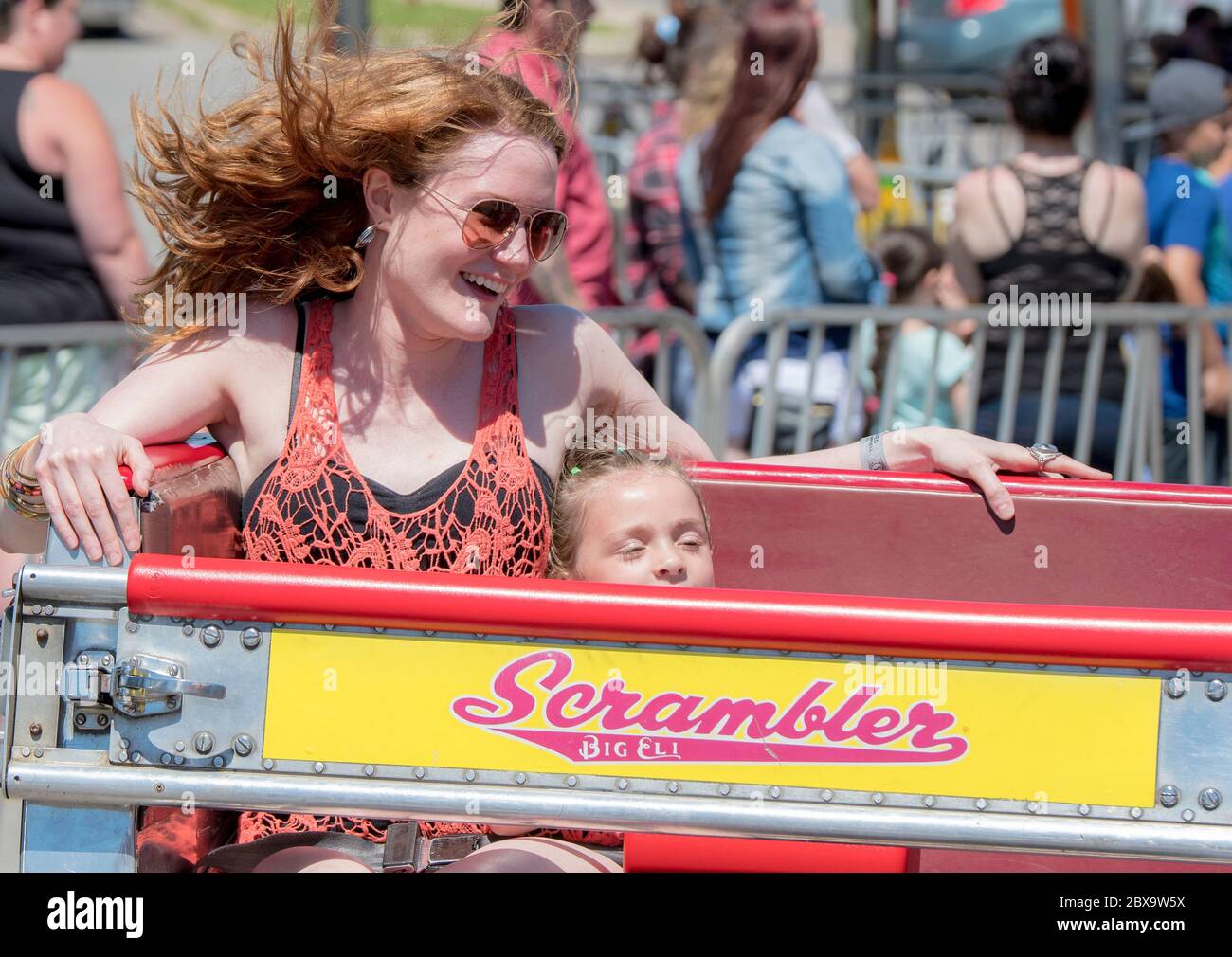 Carnival ride scrambler hi-res stock photography and images - Alamy