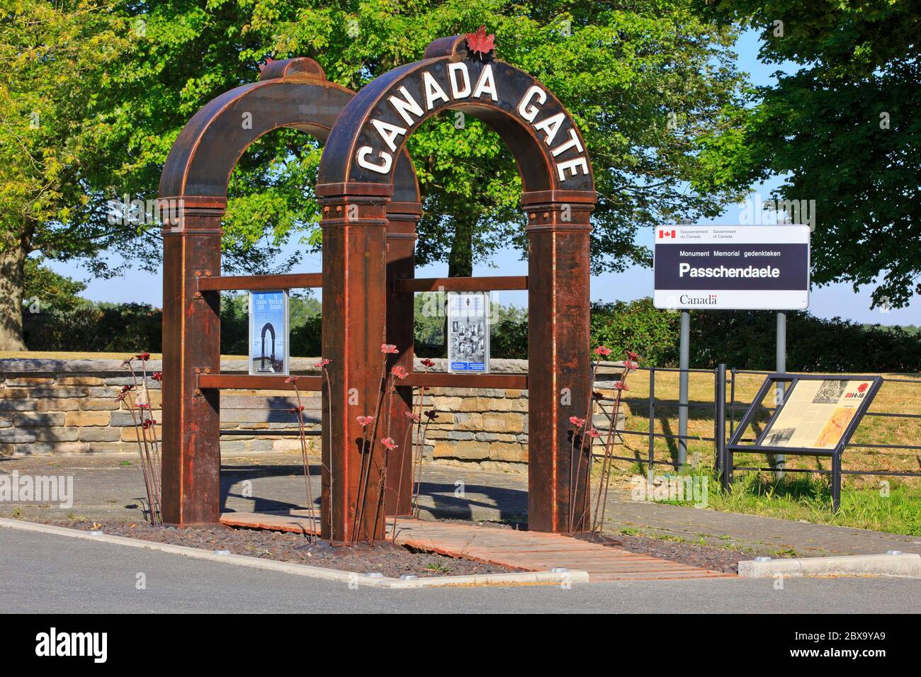 The Canada Gate at the Passchendaele Canadian Memorial (Crest Farm) for ...