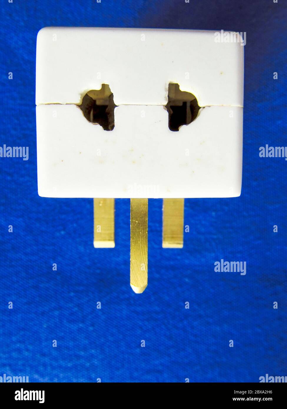 Three pin plug adapter hi-res stock photography and images - Alamy