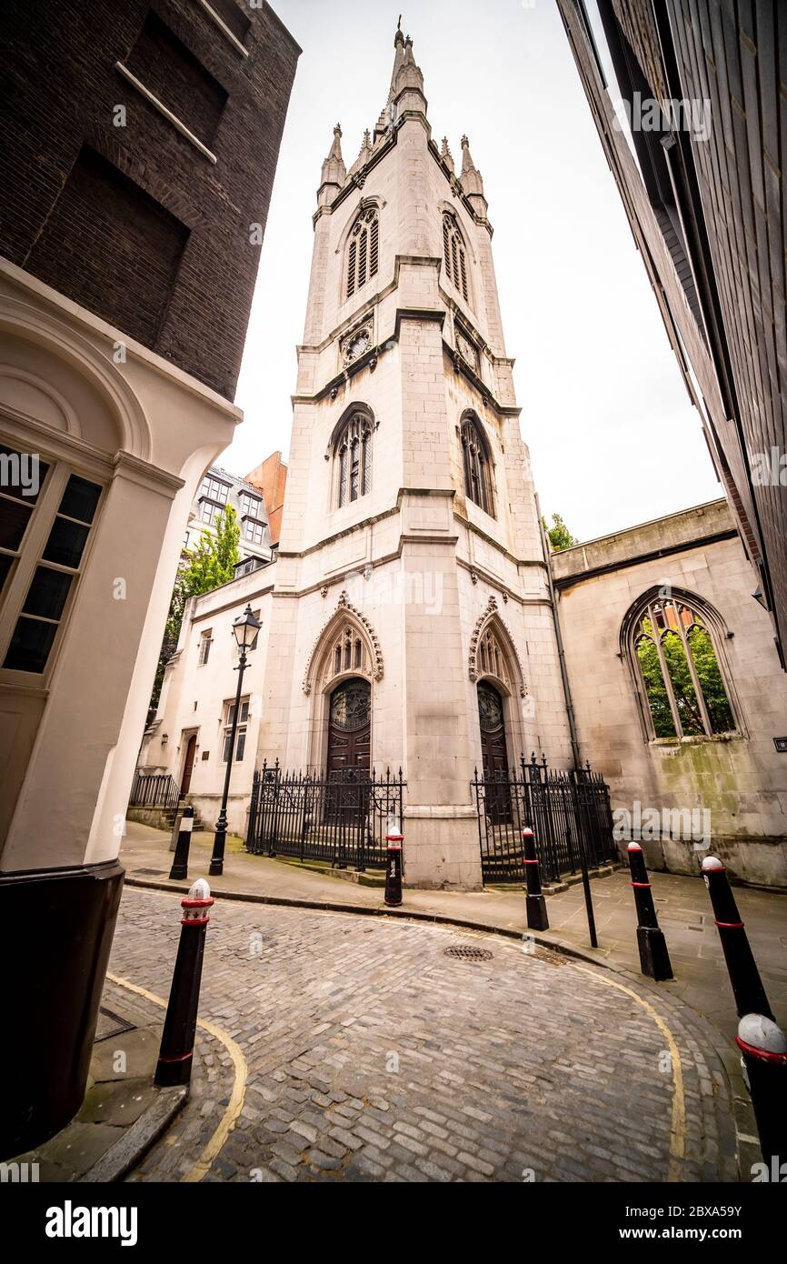 Cobbled old street in the City of London Stock Photo - Alamy