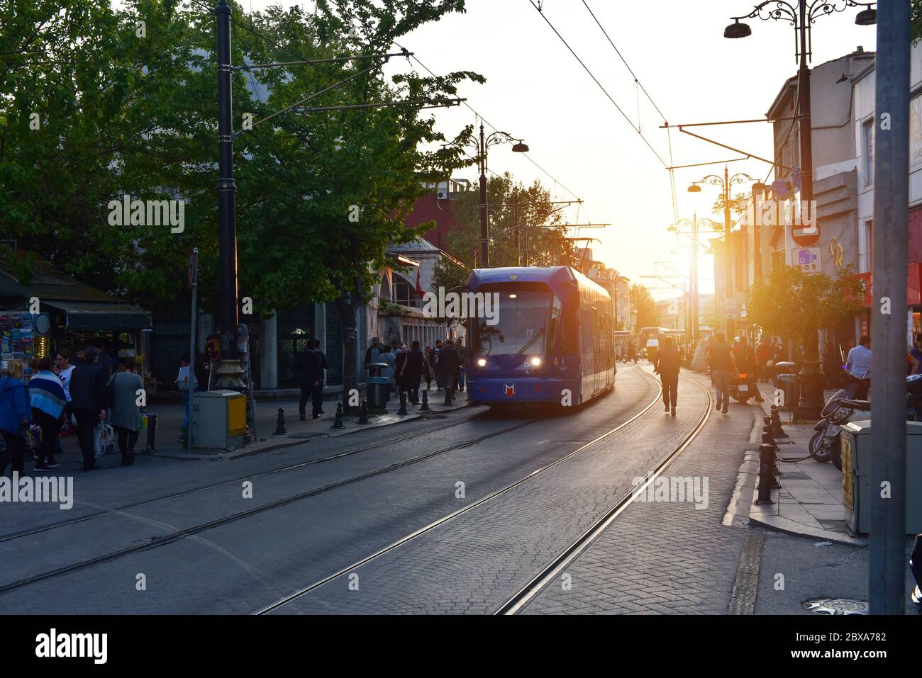 Overhead streetcar lines hi-res stock photography and images - Alamy