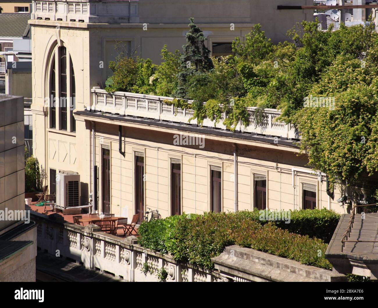 Milan garden terrace hi-res stock photography and images - Alamy