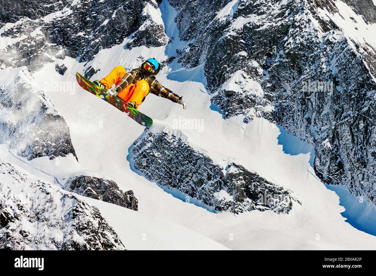 High speed descent hi-res stock photography and images - Alamy