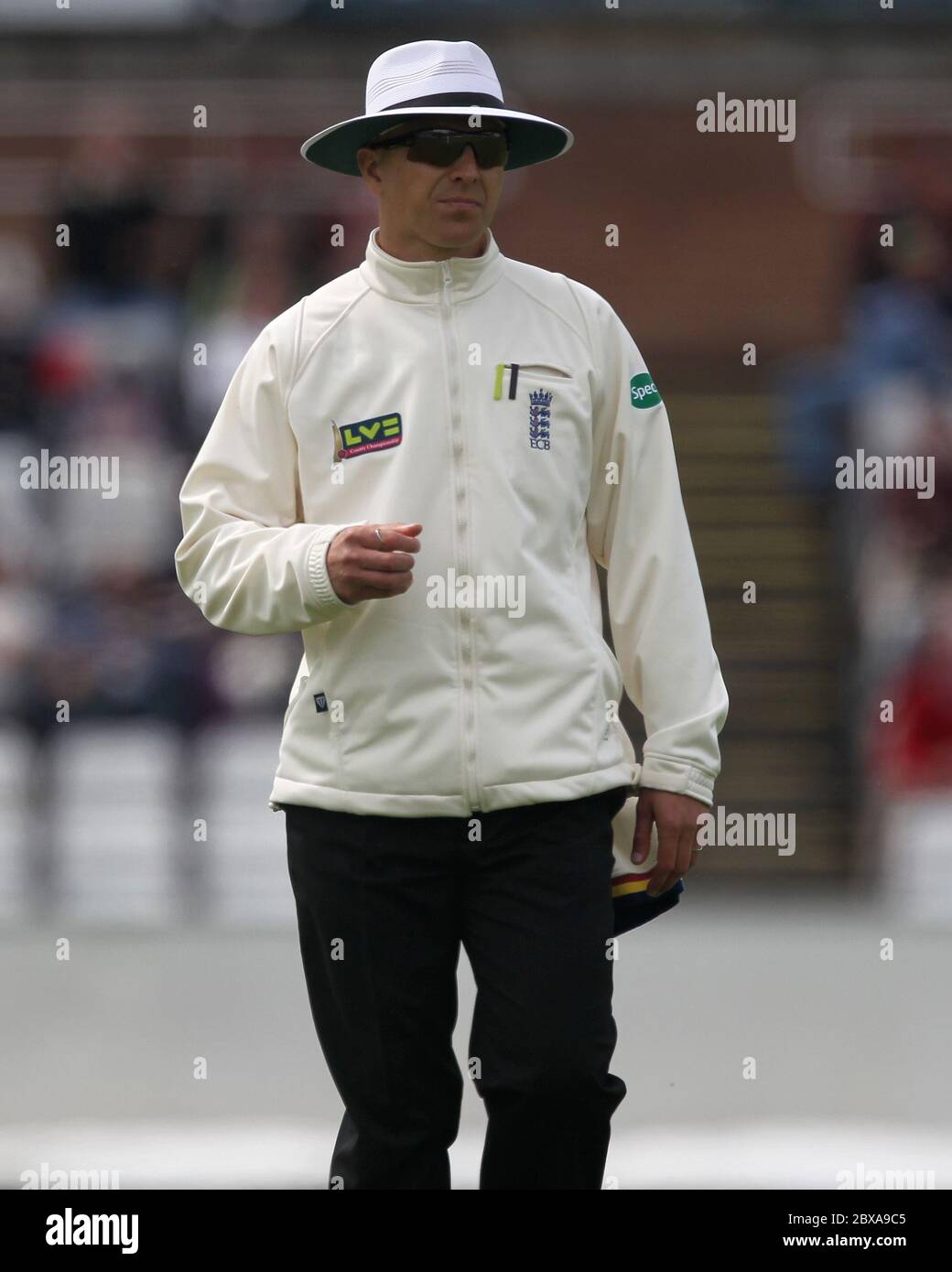 England cricket crowd 2014 hi-res stock photography and images - Alamy