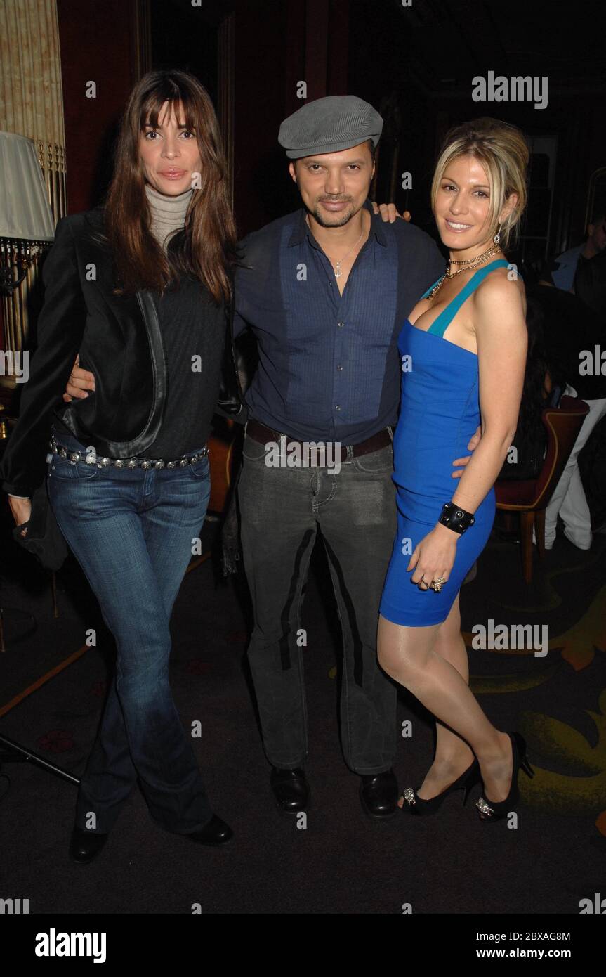 Lisa Barbuscia High Resolution Stock Photography and Images - Alamy