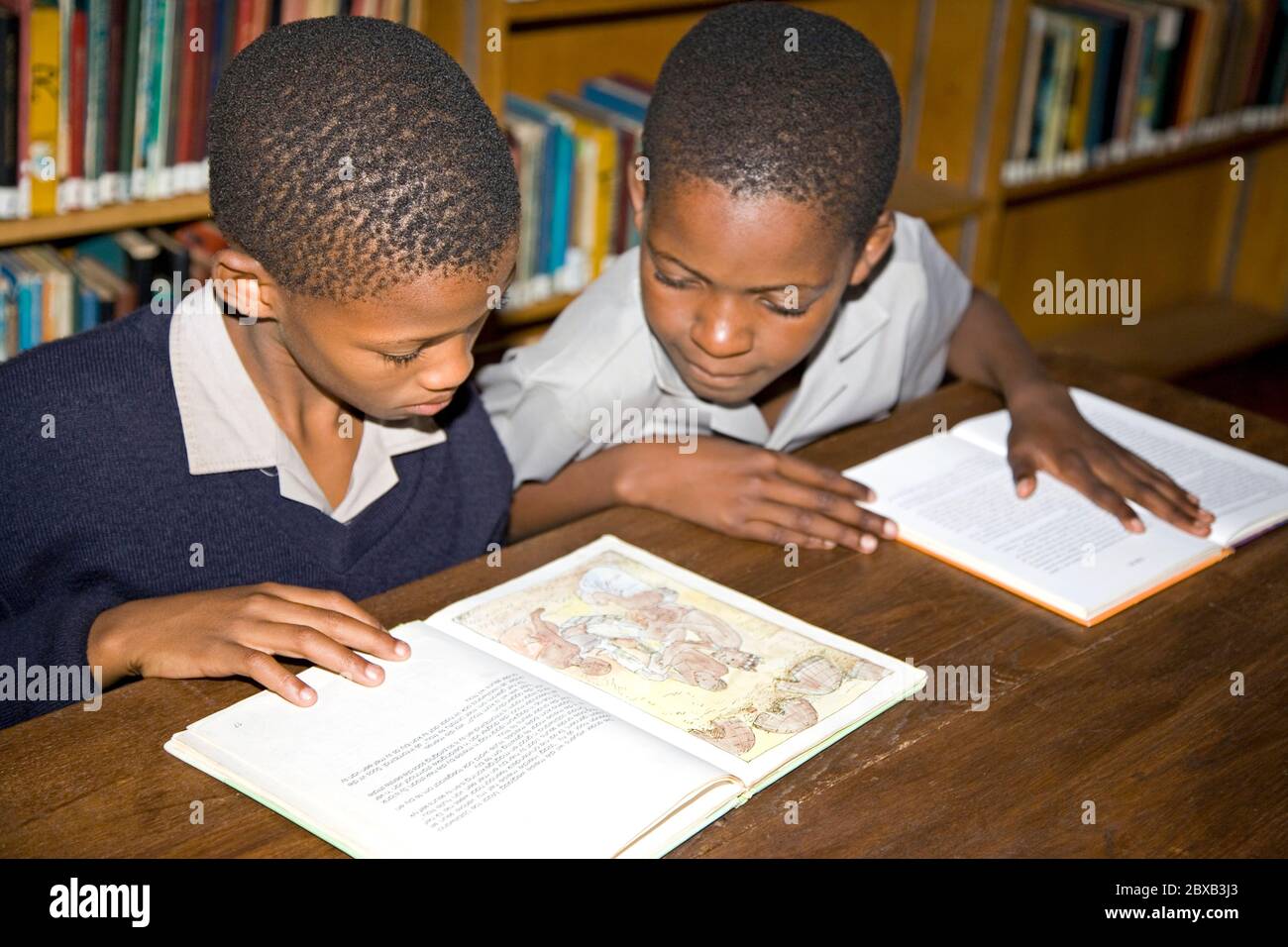 African Children Studying Library High Resolution Stock Photography and ...