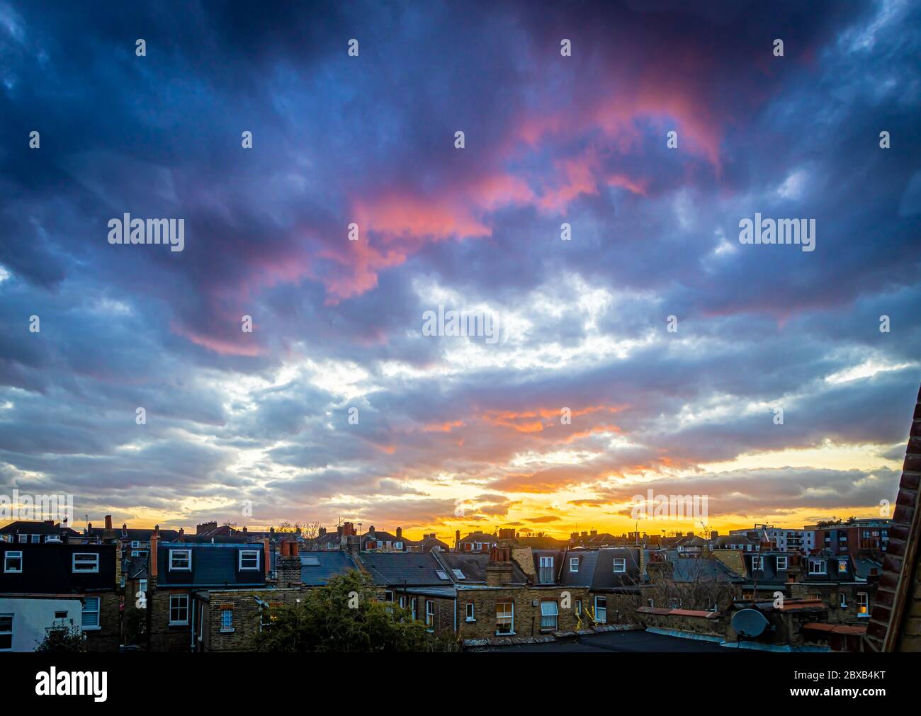 Sunset view from the roof top in London suburb Stock Photo - Alamy