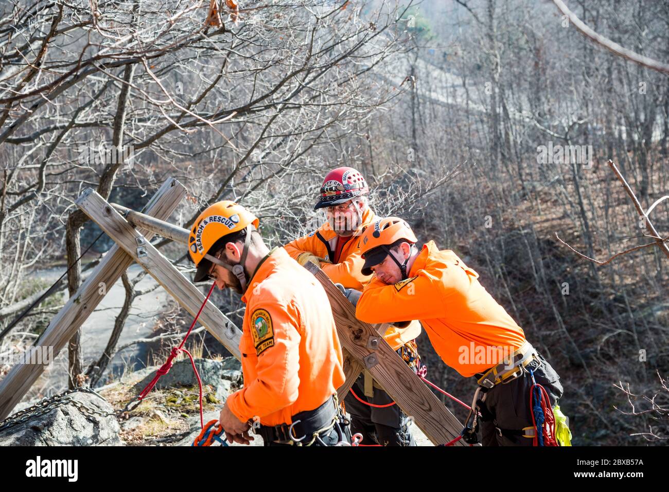 Search and Rescue Team performing cliff recovery drill Stock Photo - Alamy