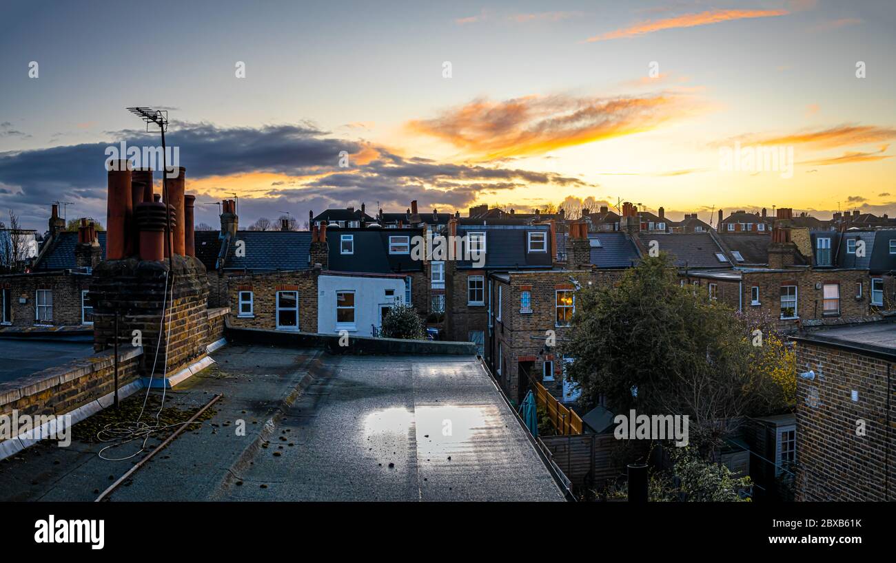 Residential area in suburb london hi-res stock photography and images ...