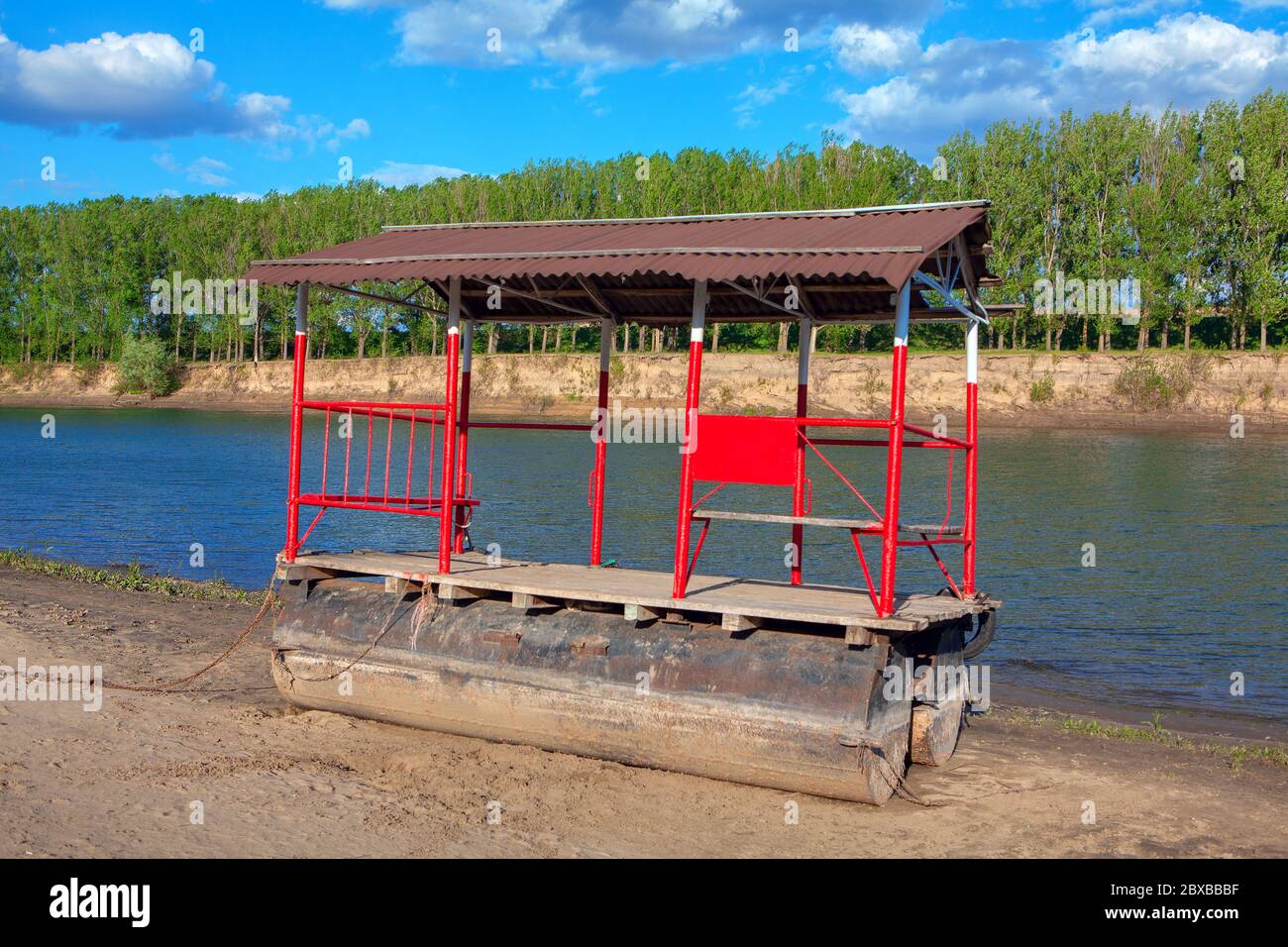 Floating gazebo hi-res stock photography and images - Alamy