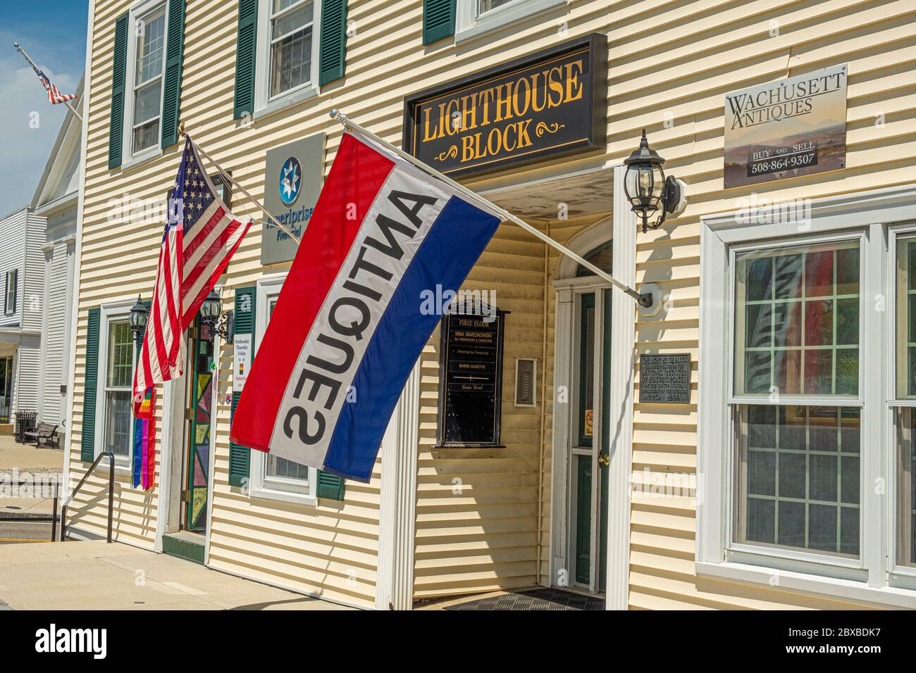 Stores along Exchange Street in Barre, Massachusetts Stock Photo - Alamy