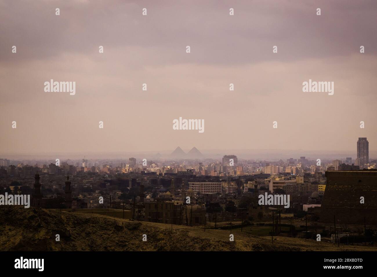 Cairo skyline hi-res stock photography and images - Alamy