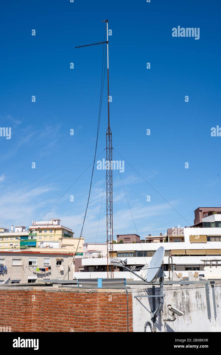 Rooftop antenna hi-res stock photography and images - Alamy