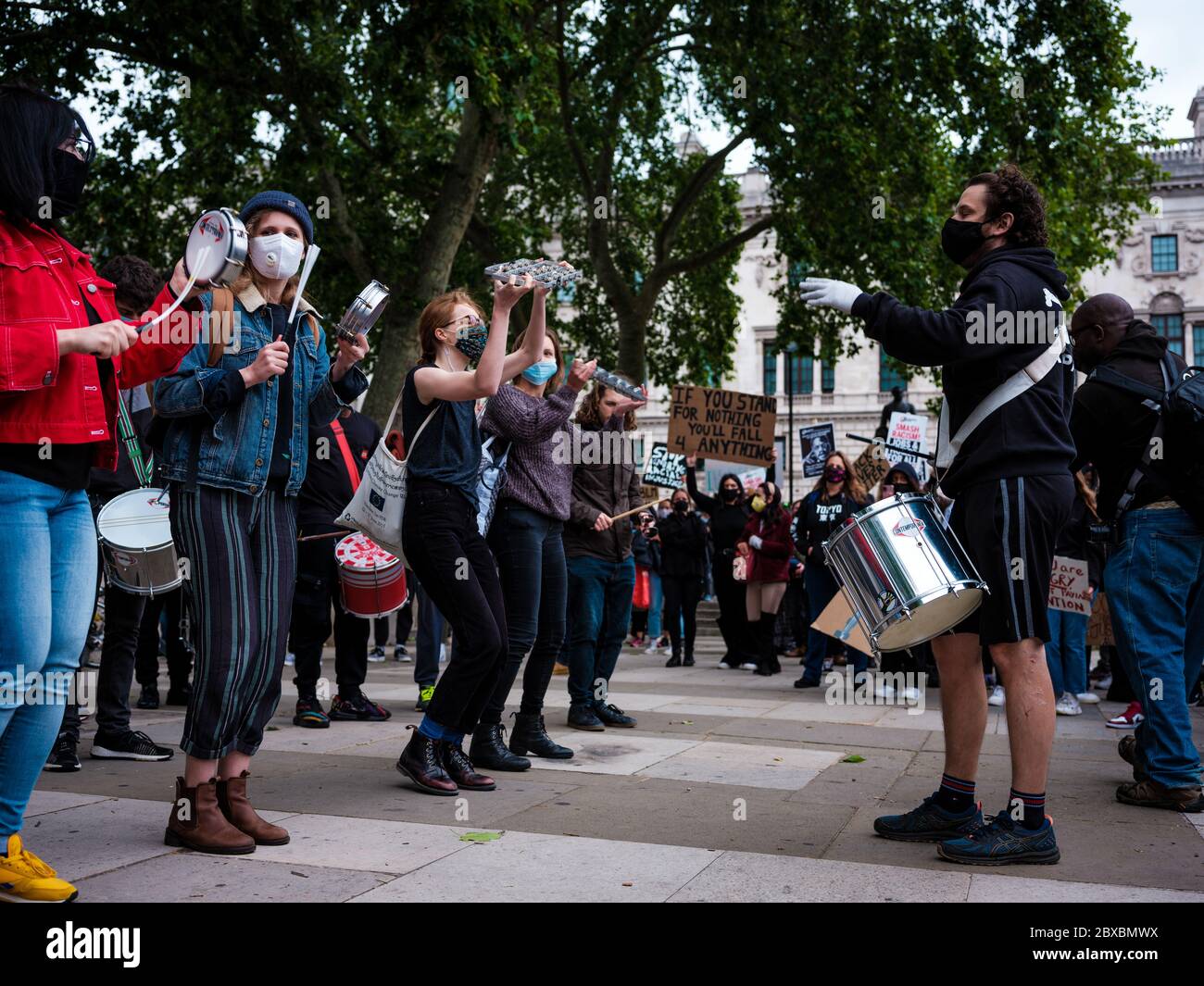 London, UK. 6th June, 2020. Protestors play the drums during the Black ...