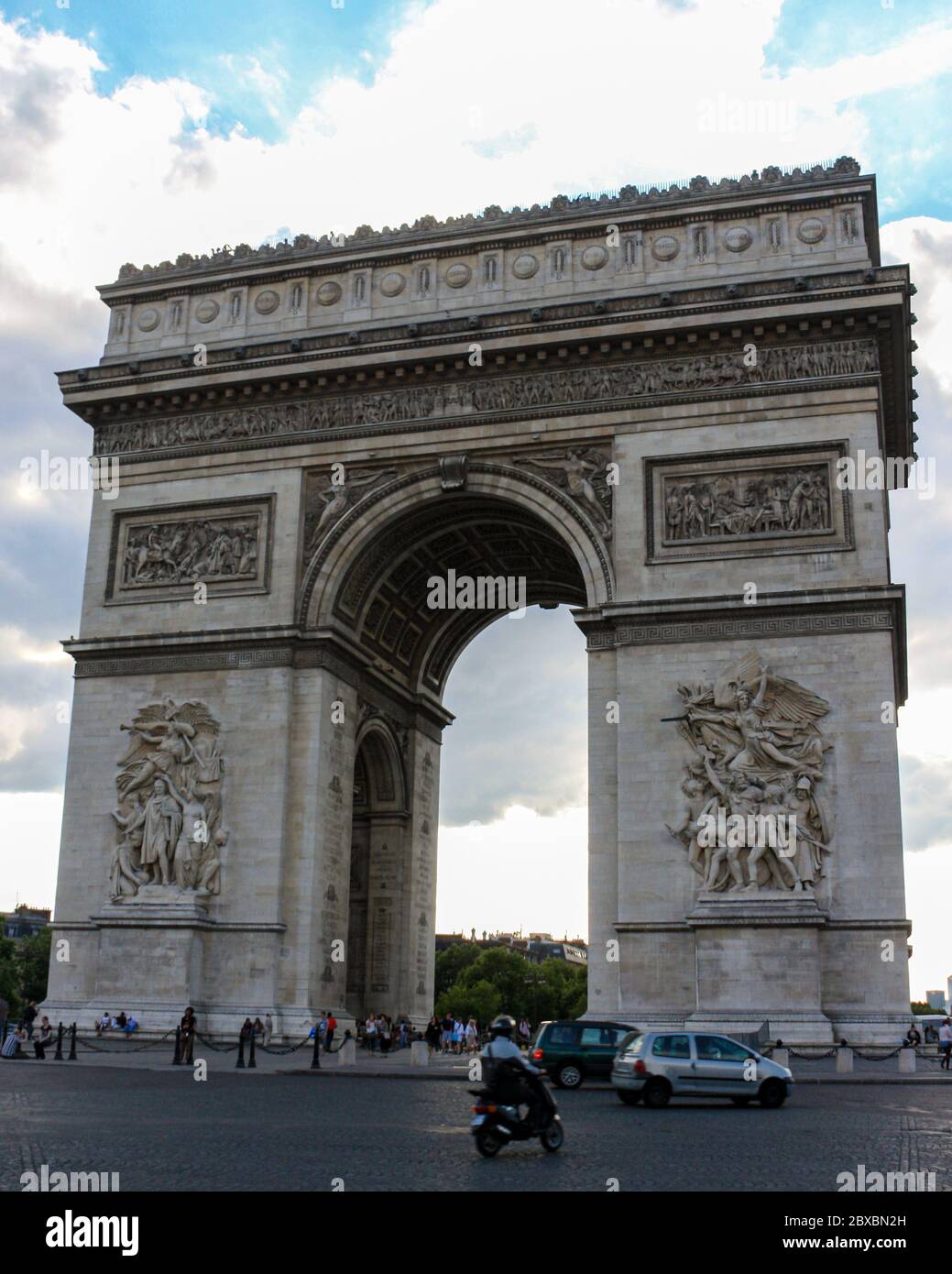 he famous Triumphant Arch in Paris Stock Photo - Alamy