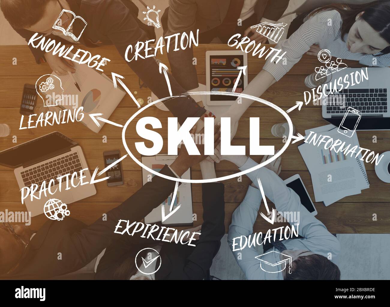 Employees teamwork hi-res stock photography and images - Alamy