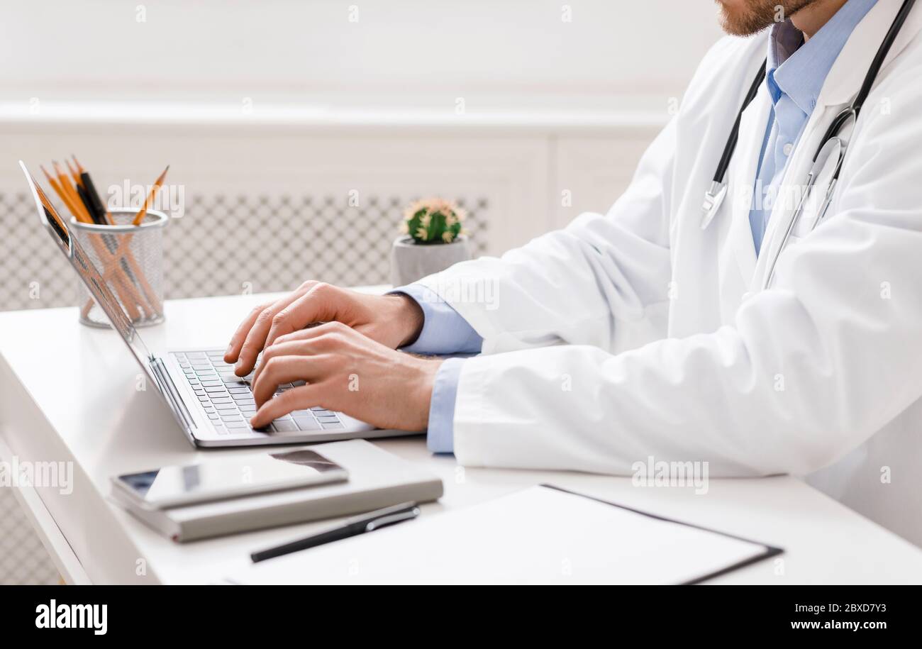 Typing practice hi-res stock photography and images - Alamy