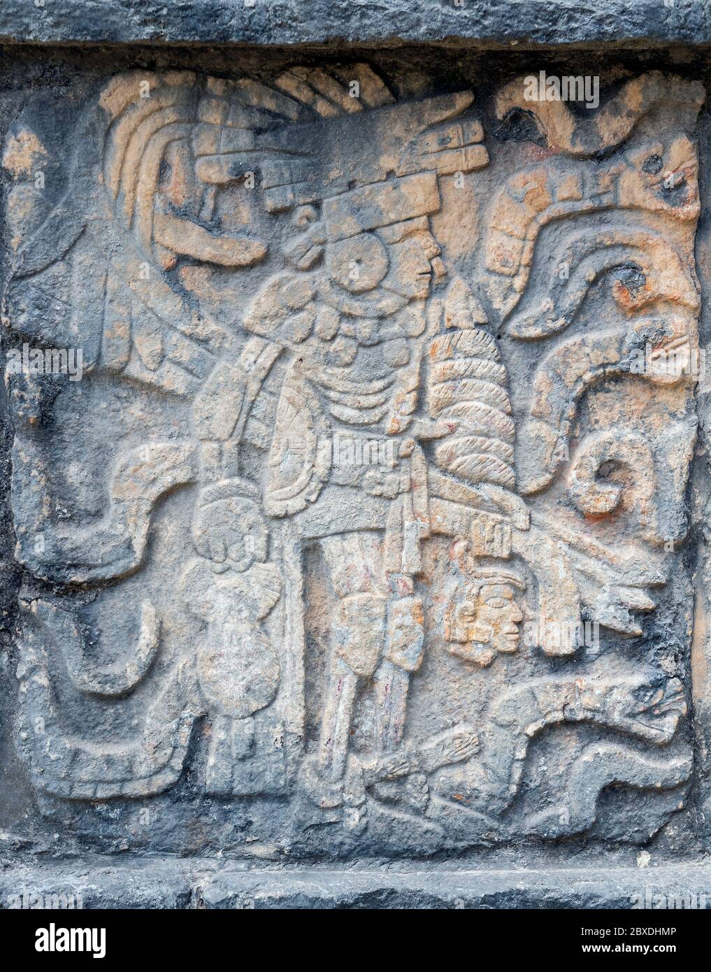 Mayan sacrifice hi-res stock photography and images - Alamy