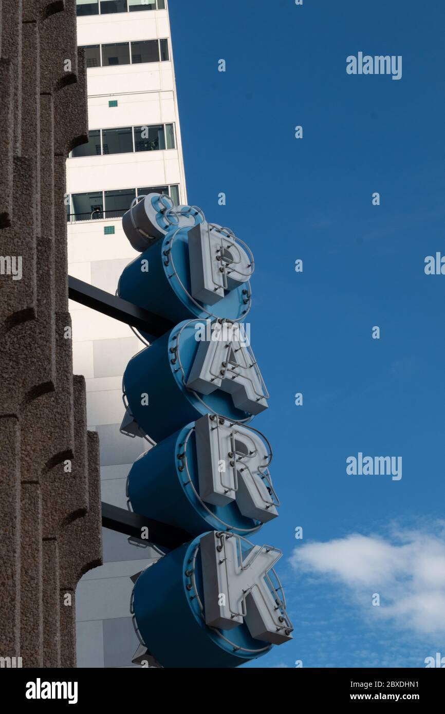 Garage architecture hi-res stock photography and images - Alamy