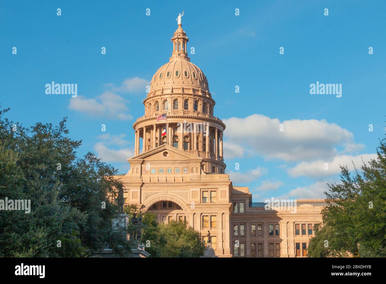 Austin building hi-res stock photography and images - Alamy